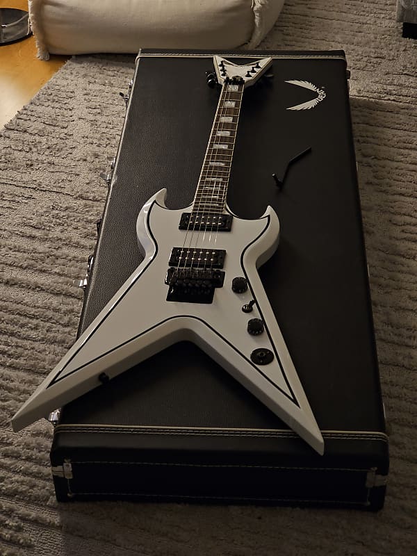 Dean SplitTail 2008 with Floyd - Classic White | Reverb UK