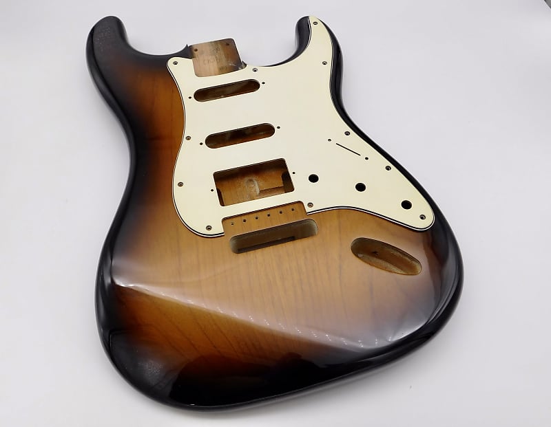 4lbs 2oz BloomDoom Nitro Lacquer Aged Relic 2 Tone Sunburst | Reverb