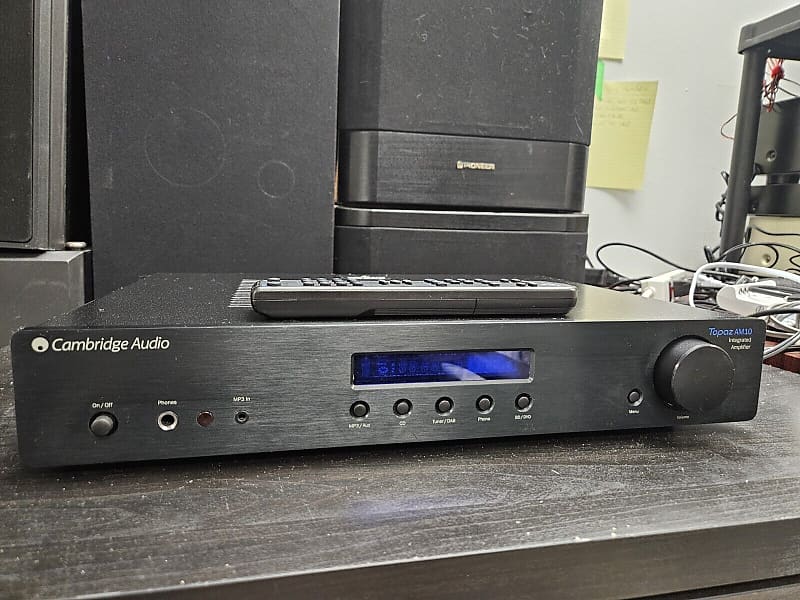 CAMBRIDGE AUDIO Topaz AM10 Integrated Amplifier + Remote | Reverb