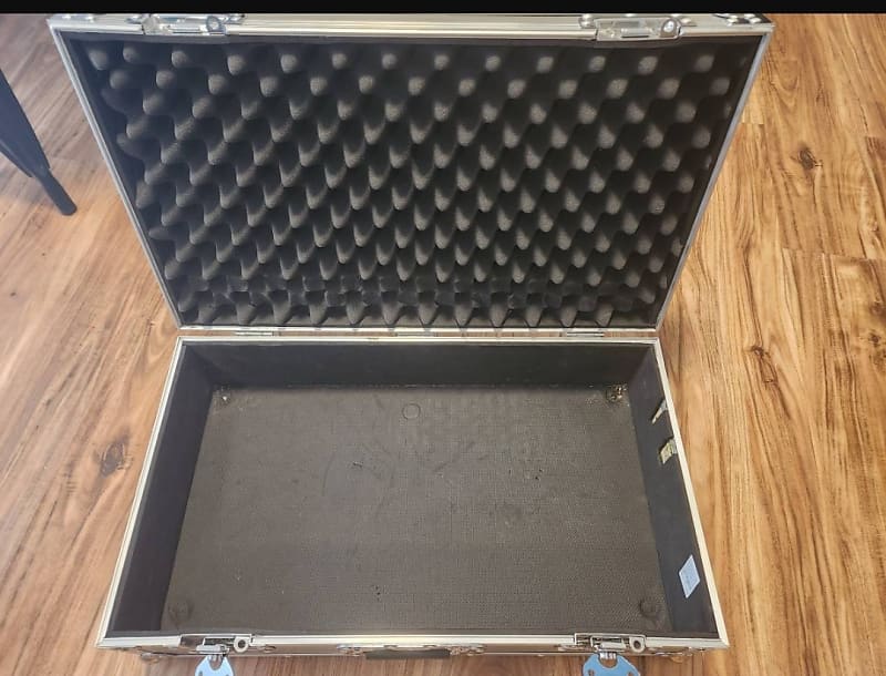 Pedaltrain Hard Flight Case PT Classic 2 | Reverb