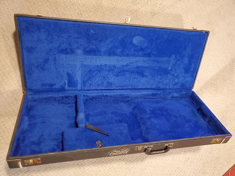 Guild S-100 S-300 Hardshell Guitar Case || 1979 Black / Blue | Reverb