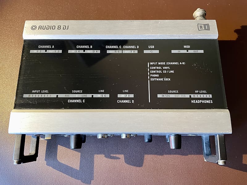 Native Instruments Audio 8 DJ Audio Interface | Reverb