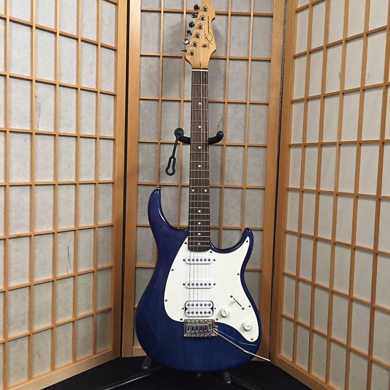 Peavey Raptor Plus EXP HSS w/Tremolo 2010's Trans Blue | Reverb