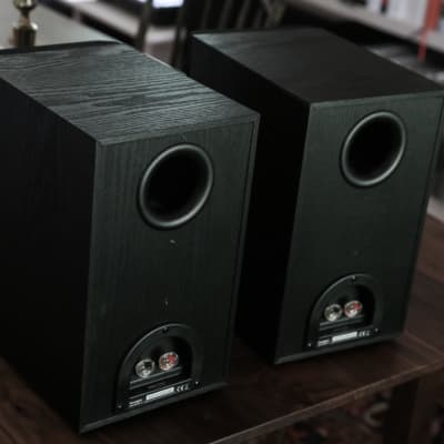 Paradigm Atom Monitor v7 Bookshelf Speakers (pair) 2019 Black | Reverb