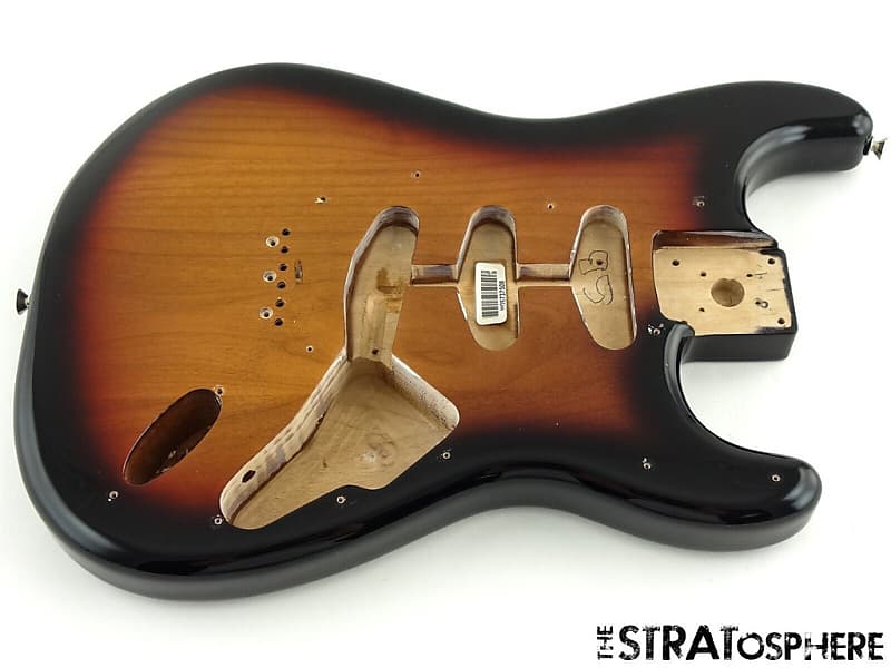 Fender ROBERT CRAY Strat HARDTAIL BODY, Stratocaster | Reverb Canada
