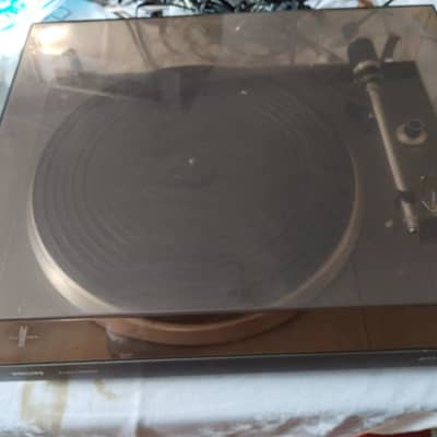 Philips 677 turntable in very good condition - 1970's | Reverb
