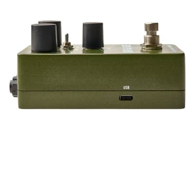 Universal Audio UAFX Brigade | Chorus and Vibrato Effects | Reverb