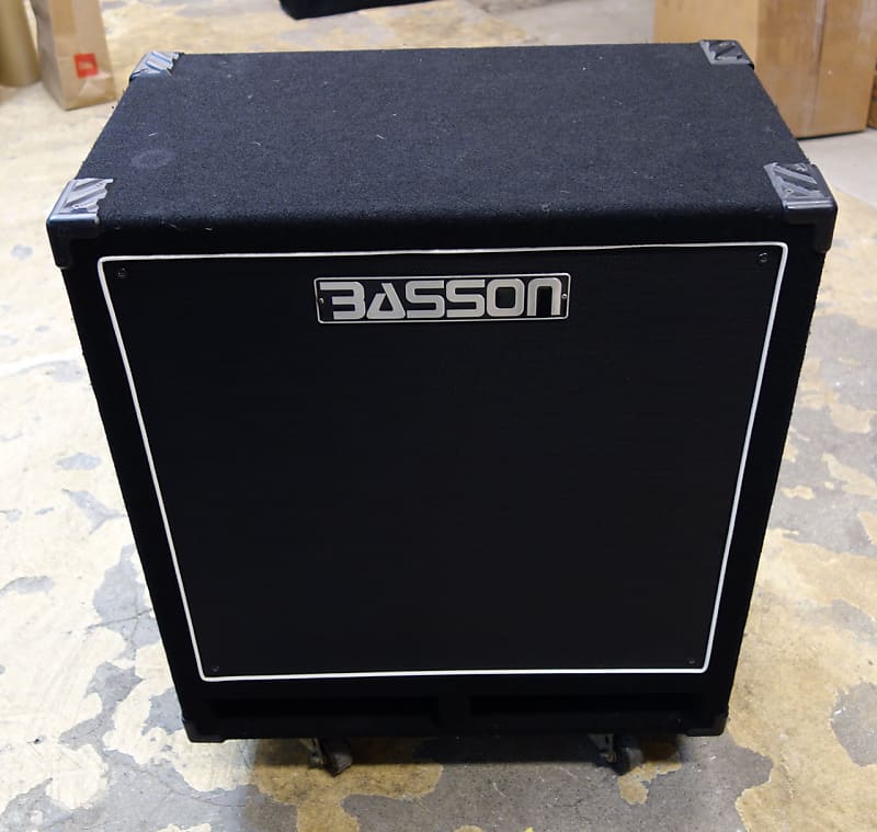 Basson 4x10 B410B 1000 bass cabinet with cover and casters | Reverb