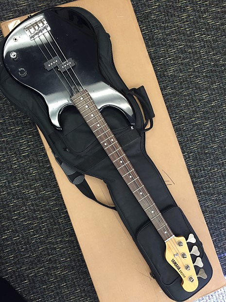 Yamaha BB200 Black Vintage 1980s | Reverb Australia