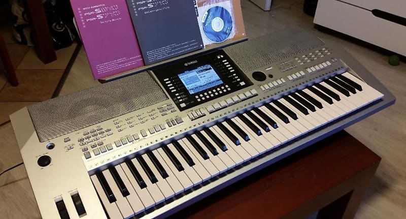 Yamaha PSR-S910 61-Key Arranger Workstation | Reverb