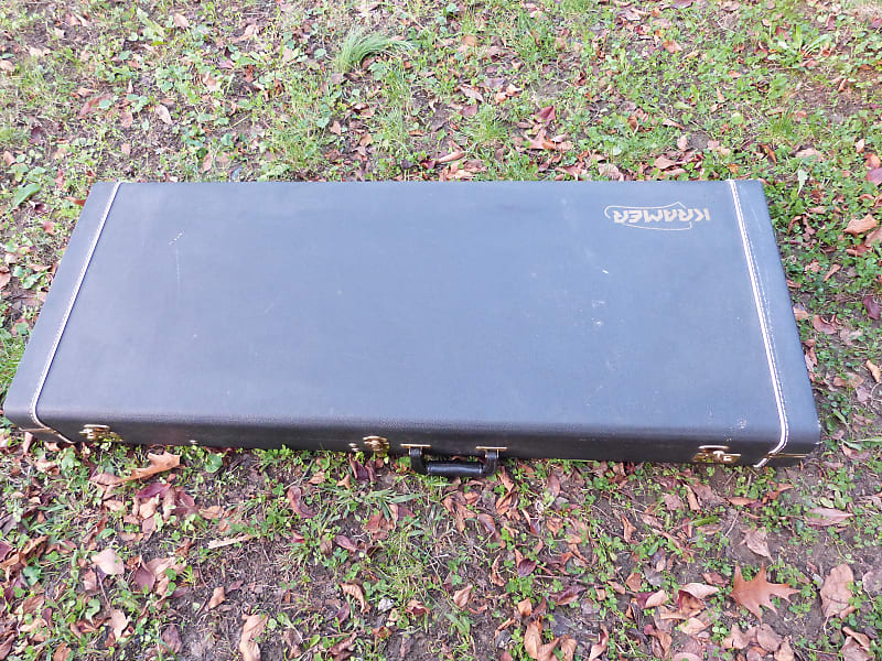 Kramer bass case 1980's black | Reverb