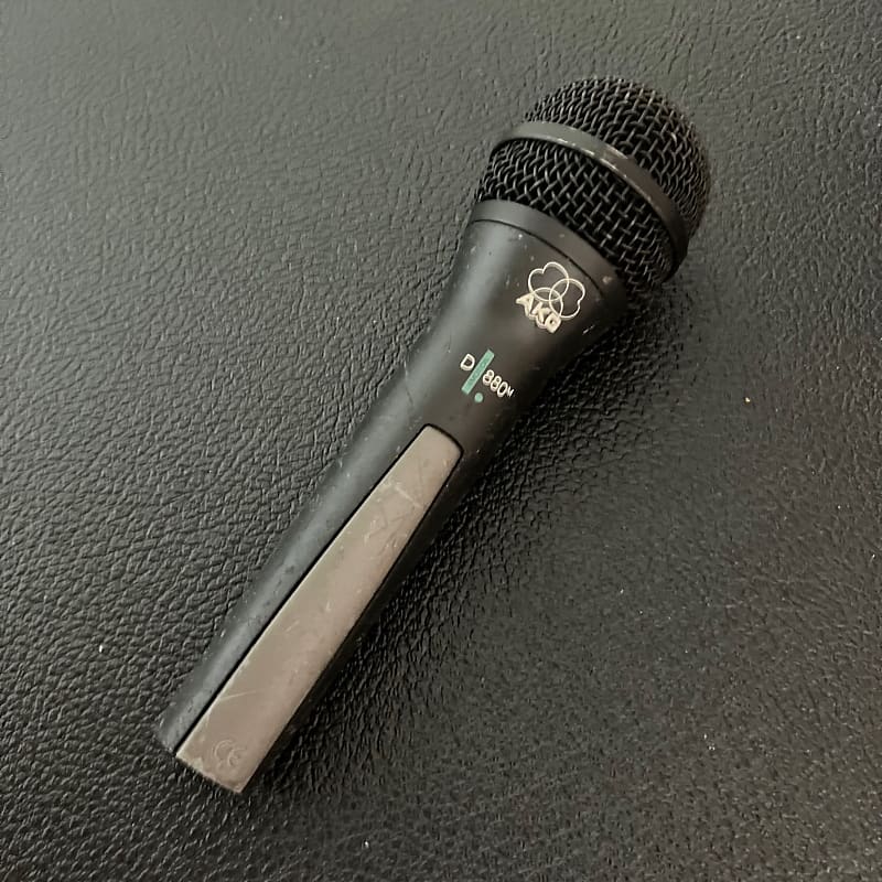 AKG D 880 Emotion Dynamic Microphone | Reverb