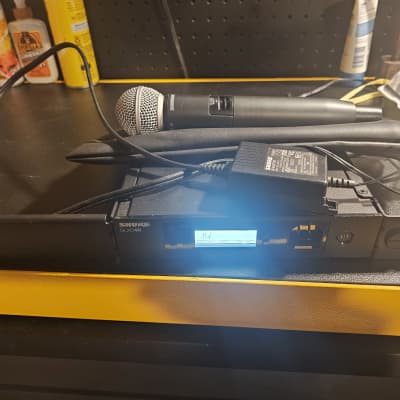 Shure GLXD4R+ Dual Band Wireless Rack Receiver | Reverb