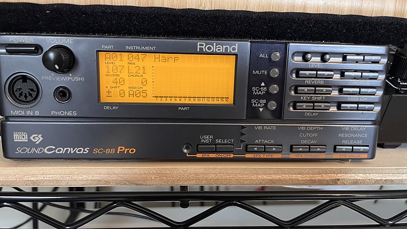 Roland Sound Canvas SC-88 Pro MIDI Synthesizer Module Mid | Reverb