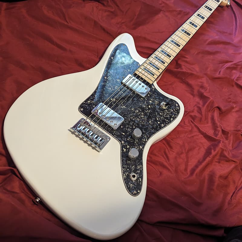 Firefly FFJA Baritone - Arctic White | Reverb