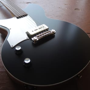 Gronlund Model R16 Junior Blacktop. Left Handed. McNelly P90. | Reverb