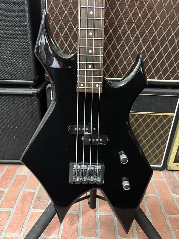 B.C. Rich Warlock Bass Bronze Series | Reverb