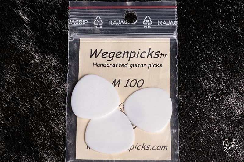 Wegenpicks M100 Mandolin Pick 1 mm Set of 3 in White | Reverb