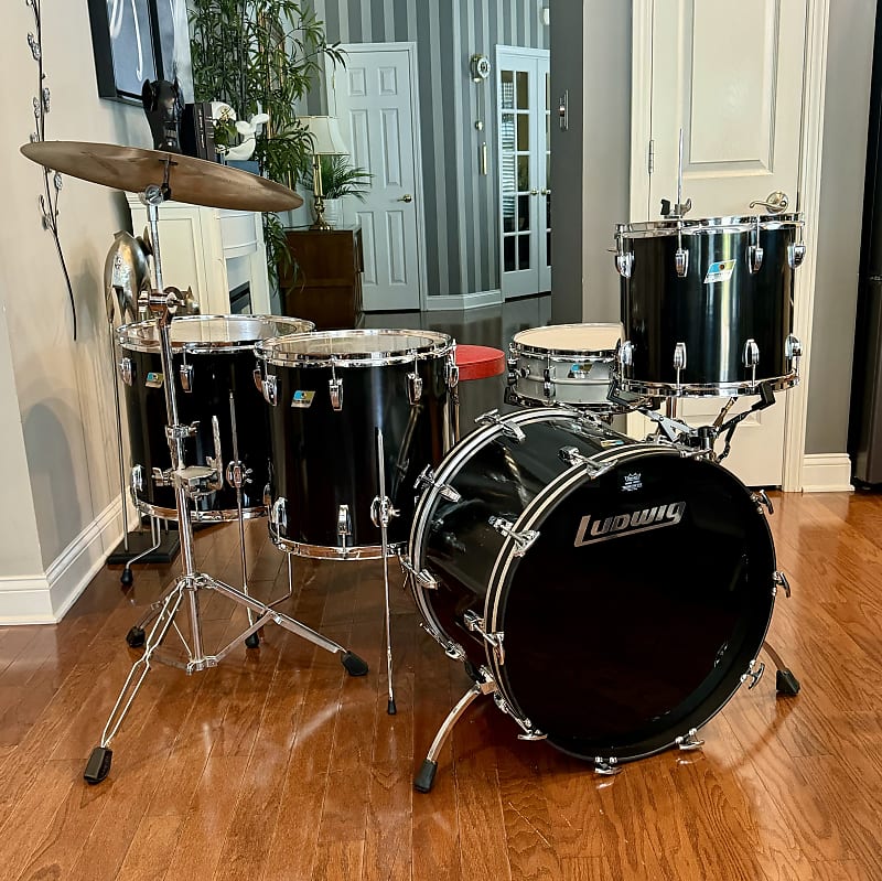 Ludwig Classic maple 22/18/16/13 black cortex 70s | Reverb