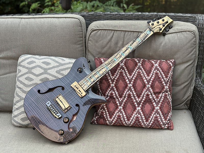 ViK Guitars Caprice TH-6 2025 - LILAC | Reverb