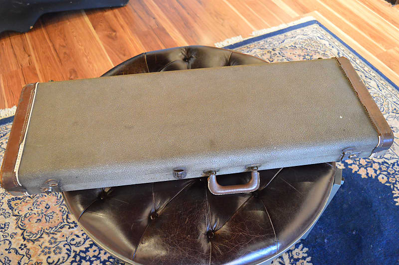 Vintage Fender Hard Shell Case (1959, 1960, 1961) Brown Tolex | Reverb
