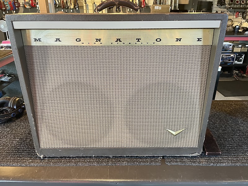 Magnatone 60’s Custom 260 High Fidelity Amplifier | Reverb