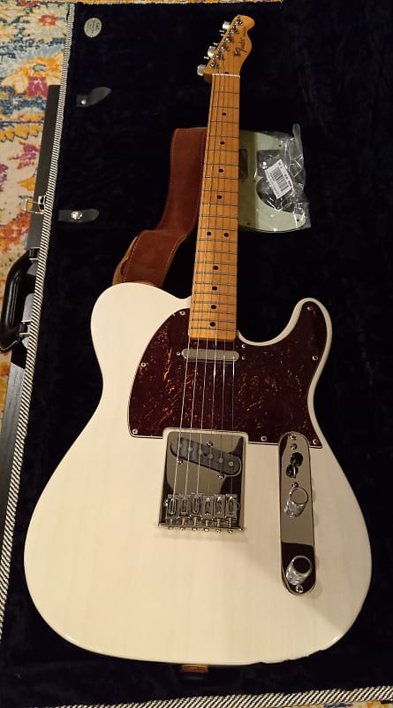 Fender FSR Ash Telecaster w/OHSC 2011 Transparent White | Reverb