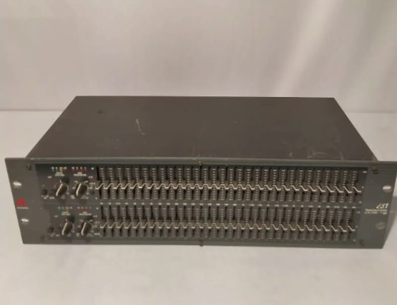 DBX 2231 Dual 31 Band Graphic Equalizer with Type II | Reverb Canada