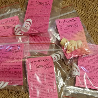 aLaska Pik Large Finger Pick 2000s - Lot of 9 | Reverb