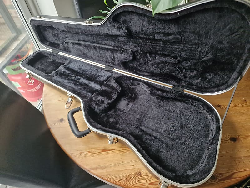 2000s Fender Molded Hard Case Strat Tele | Reverb