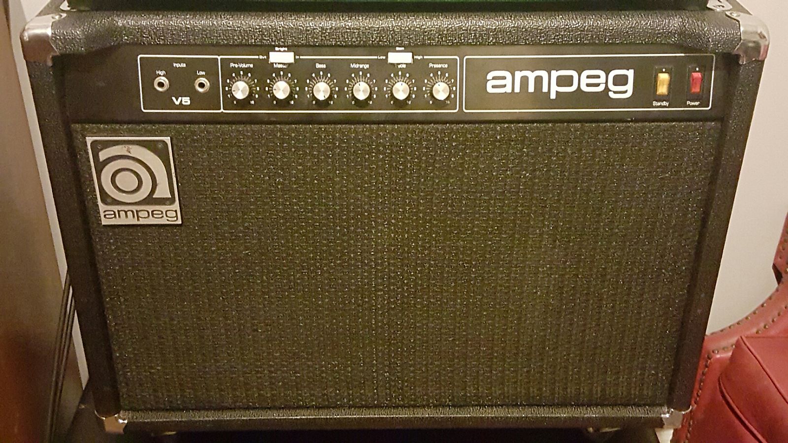 Ampeg V5SC 100-Watt 2x12" Guitar Combo | Reverb France