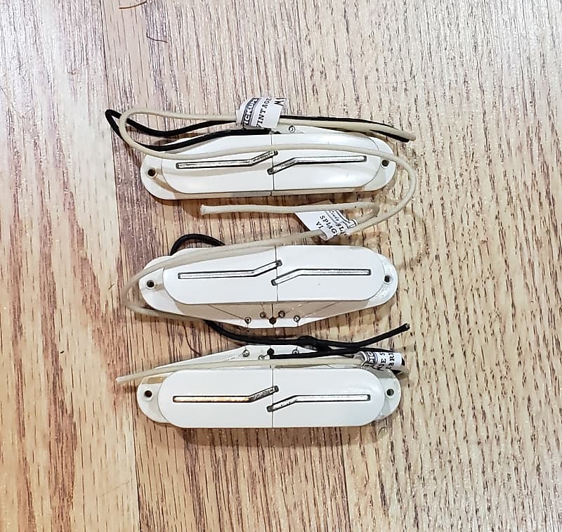 Lindy Fralin Vintage Split Blade White | Reverb