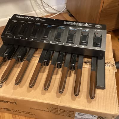 P&M Midi Pedalboards 20 Note Midi Pedalboard 2024 - Black | Reverb