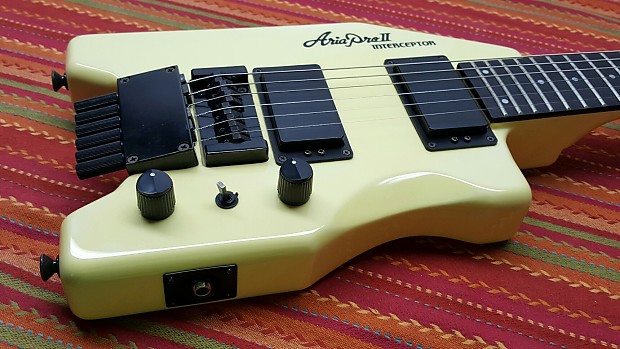 Aria Pro II Interceptor 1980s Vintage White MIJ | Reverb UK