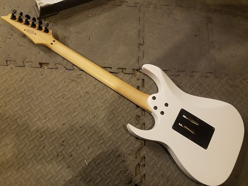 Ibanez RG350DX HSH Solid Body with Floyd Rose Electric Ibanez RG350DX HSH Solid Body with Floyd Rose Electric
