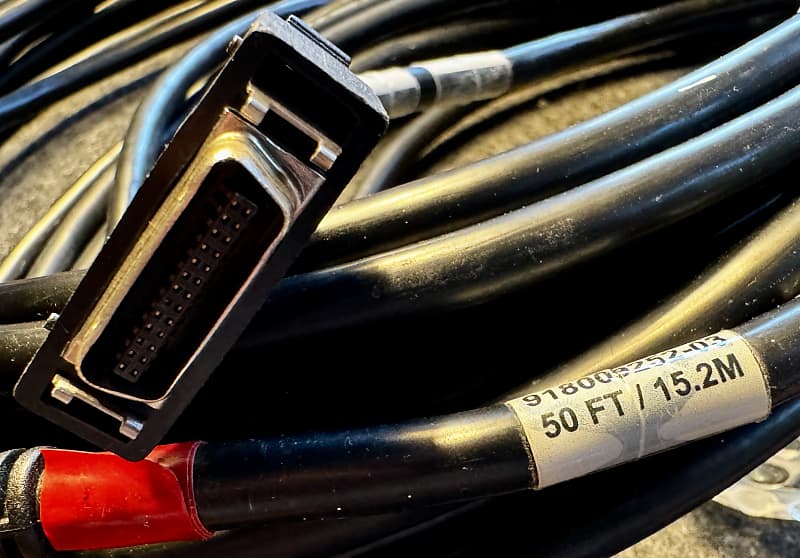 Avid DigiLink Cable 50FT/15,2M - Schwarz | Reverb