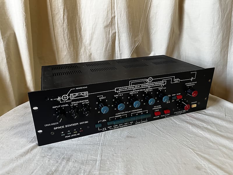 URSA MAJOR SPACE STATION SST-282 Digital Delay Reverb Effect | Reverb