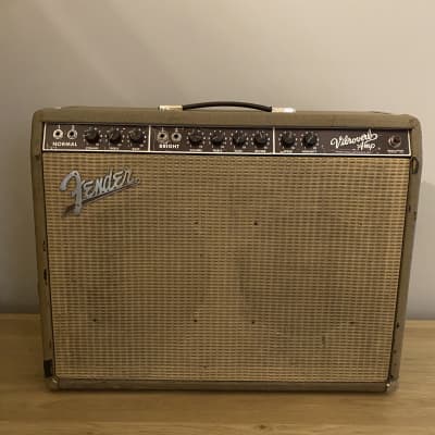 Fender 64 Vibroverb Custom Shop Reissue Combo Amp | Reverb
