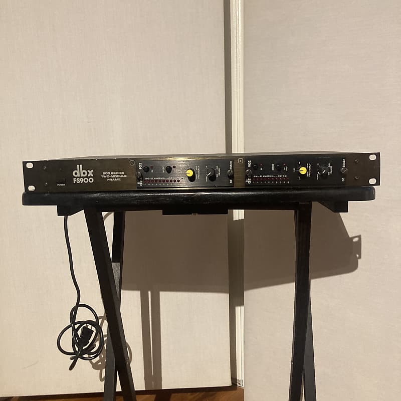 DBX FS900 900 Series with 902 De-Esser Pair | Reverb