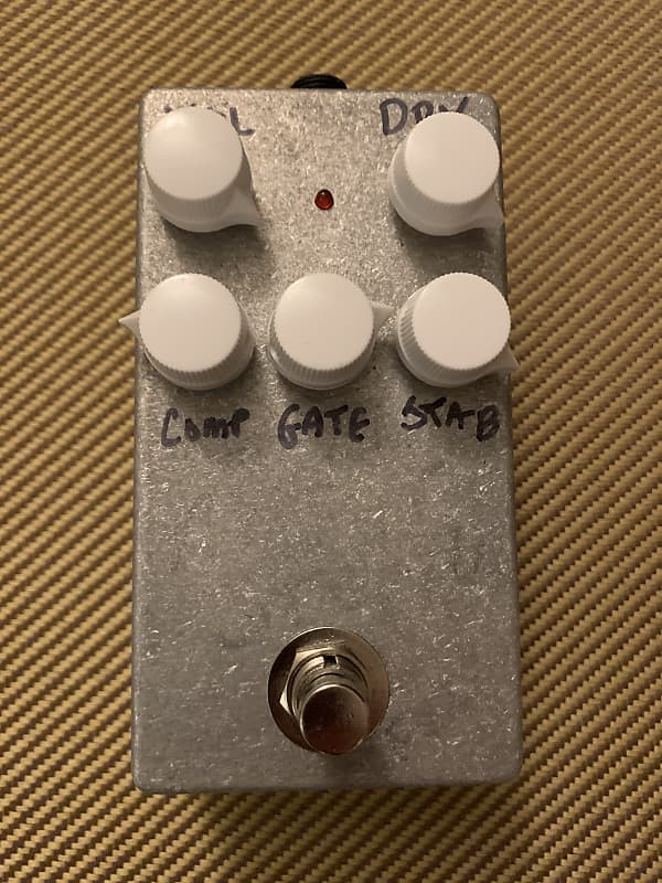 DIY Fuzz Factory Clone | Reverb