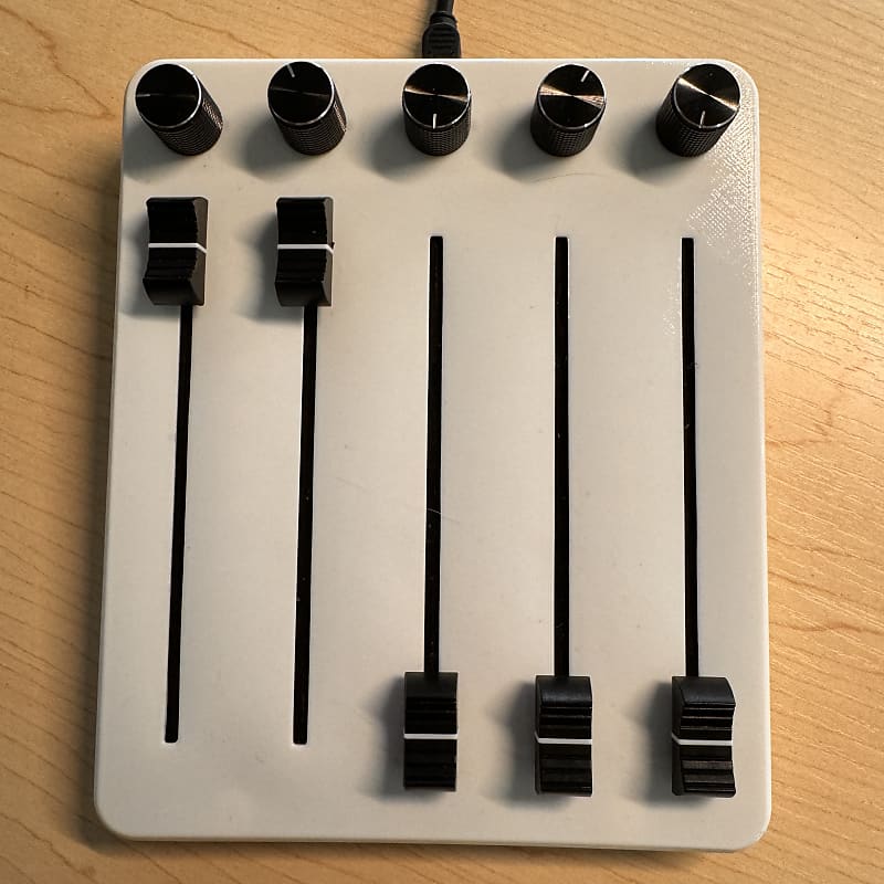 TheMidiMaker Sparrow 5x5 MIDI controller - White | Reverb