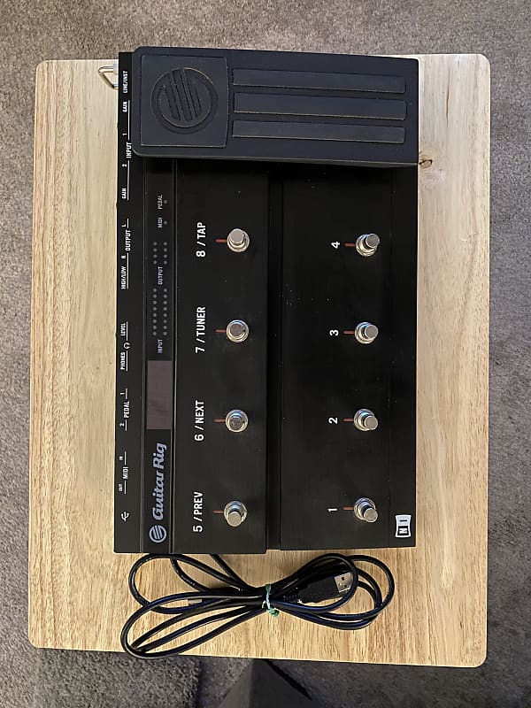 Native Instruments Guitar Rig 3 foot controller Black | Reverb