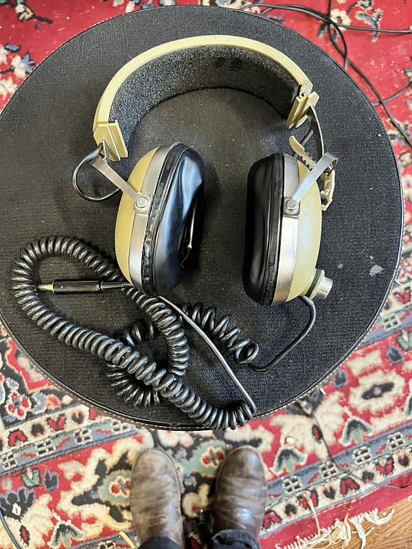 Koss Pro 4a headphones 1970s | Reverb