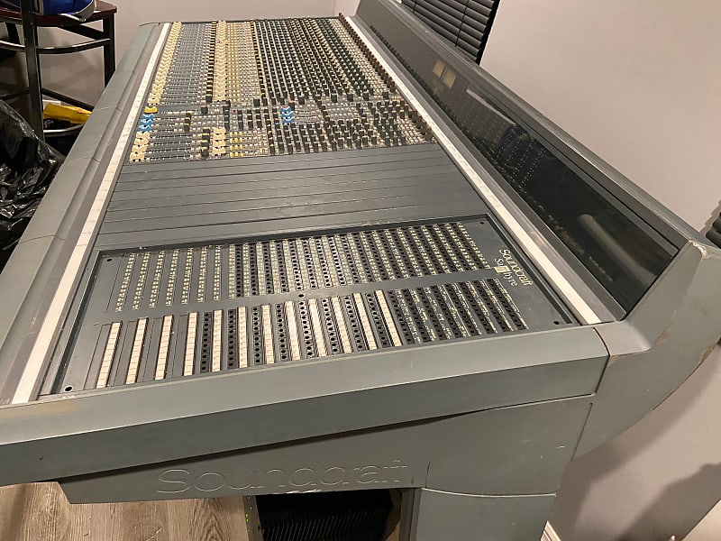 SOUNDCRAFT SAPPHYRE 56 CHANNEL MIXING CONSOLE | Reverb