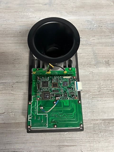 JBL LSR4328P Rear Panel & Amplifier | Reverb