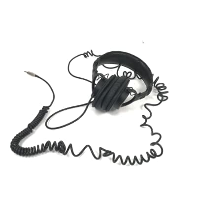 Sony MDR-V6 Dynamic Stereo Studio Monitor Headphones | Reverb France