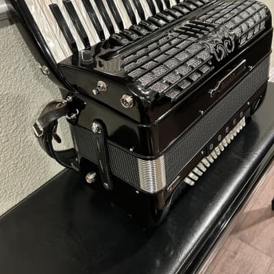 Bugari Accordion 37/96 N/A - Gloss black | Reverb