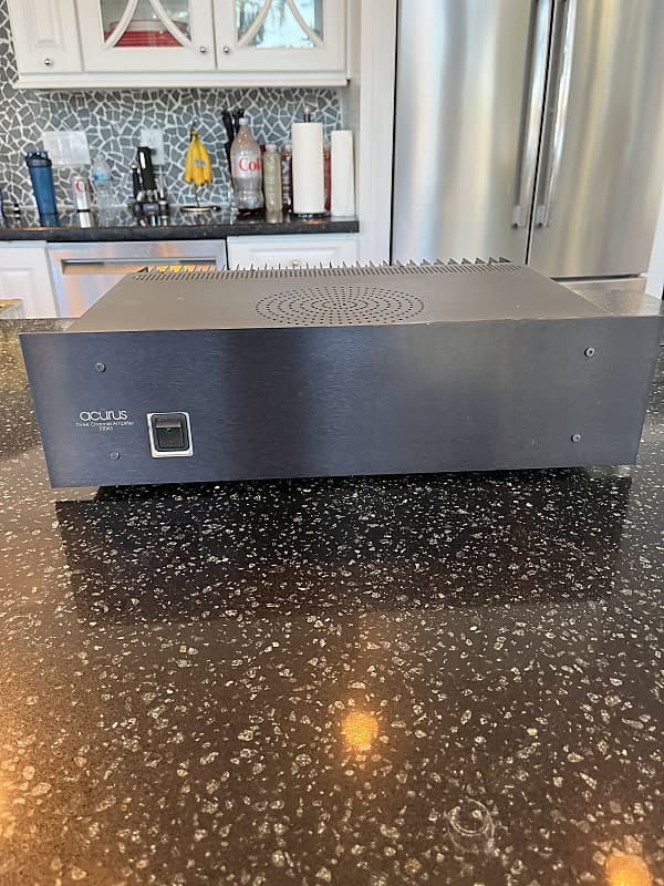 Acurus 100x3 Three Channel Amplifier, 100 watt channel, high | Reverb