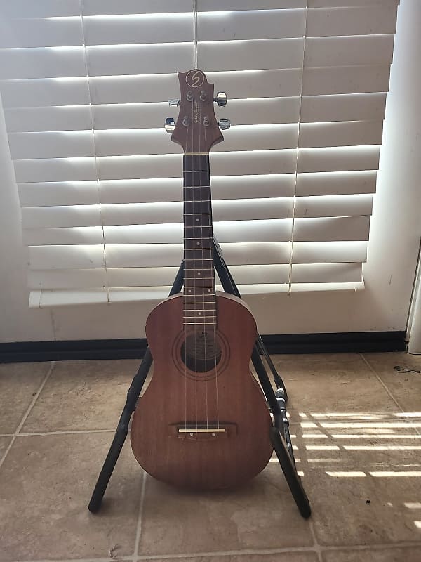 Samick UK-50 | Reverb