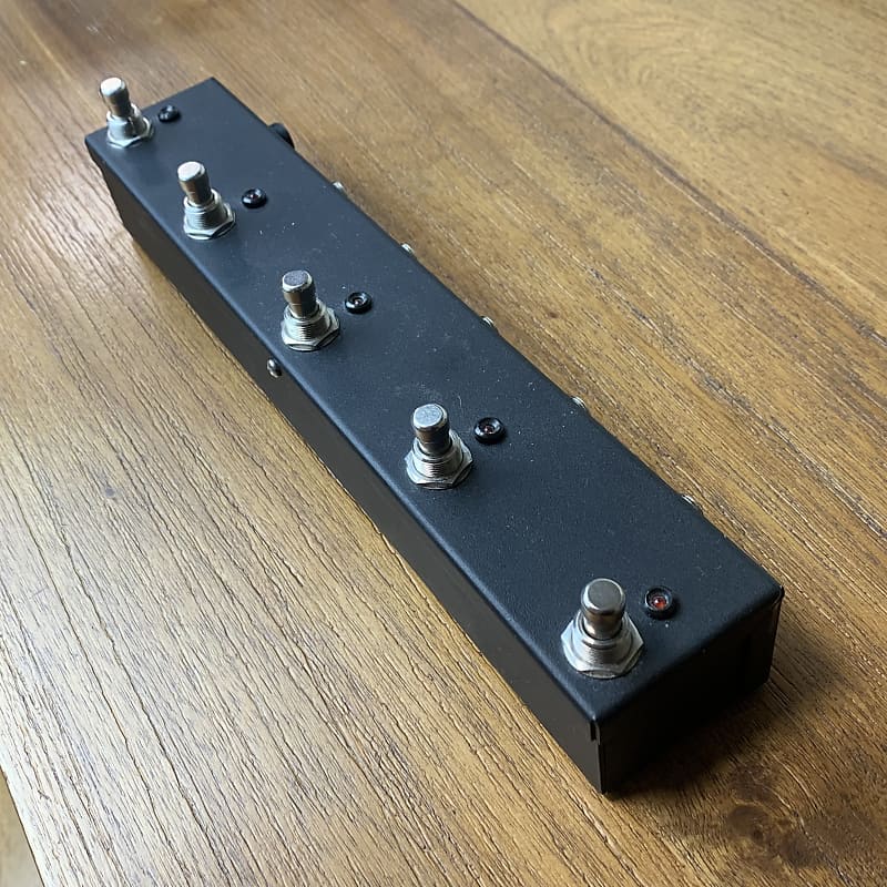 Loop Switchers 5 Channel Loop Switcher | Reverb